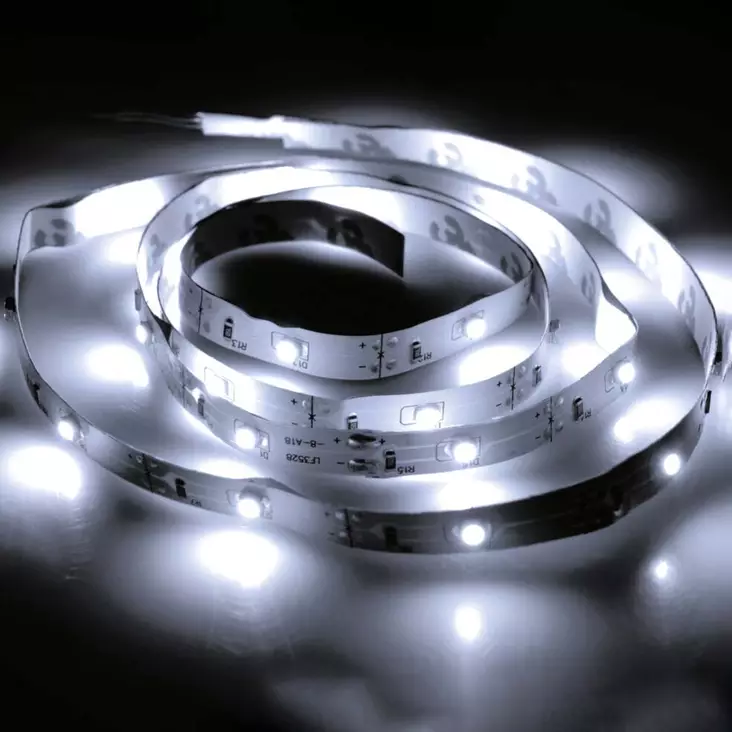 Led nauha 3m 90 led kirkas valkoinen Paristokäyttöinen led-valonauha ...