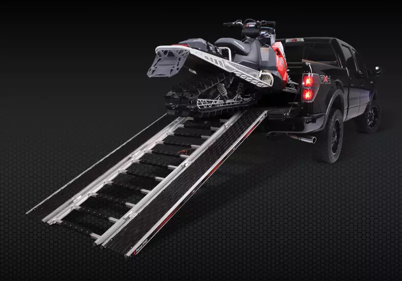 Leveä ajoramppi 132cm x 213cm 680kg Caliber Ramp-Pro 2" mönkijälle ja ...